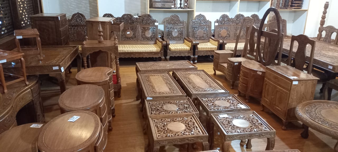 Come Alive with Kashmiri Craftsmanship - Wandering Anusuya
